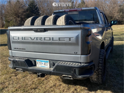 2019 Chevrolet Silverado 1500 with 20x10 -18 Lock Offroad Wheels ...