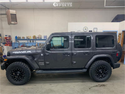 2021 Jeep Wrangler with 18x9 -12 Fuel Assault and 33/12.5R18 Radar ...