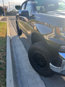 2021 Chevrolet Silverado 1500 with 18x9 0 Method Mr305 and 295/70R18 ...
