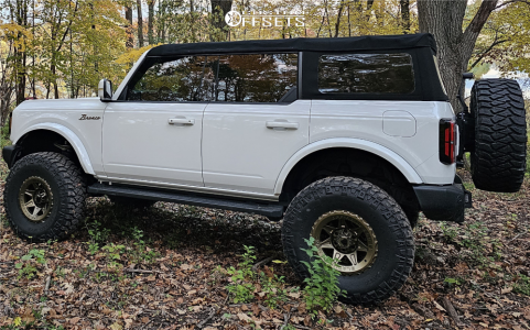 2022 Ford Bronco with 17x9 -12 Blaque Diamond Bd-o102 and 37/12.5R17 ...