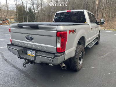 2018 Ford F-250 Super Duty with 18x9 18 Gear Off-Road 765bm and 275 ...