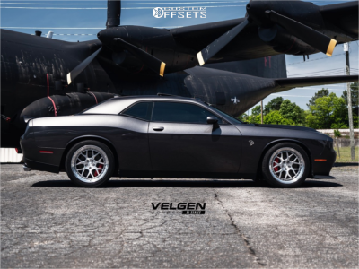 2021 Dodge Challenger with 20x9.5 15 Velgen Sl-7 and 275/40R20 Nitto ...
