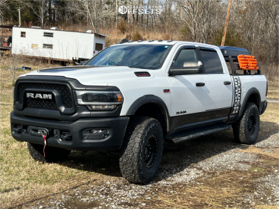 2020 Ram 2500 with 17x8.5 25 Method Mr315 and 37/12.5R17 Toyo Tires ...