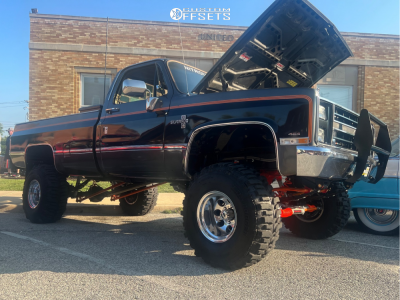 1986 Chevrolet K10 with 20x12 -44 Fuel Maverick D536 and 35/12.5R20 ...