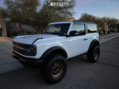 2023 Ford Bronco with 17x8.5 0 Method Mr701 and 35/12.5R17 BFGoodrich ...