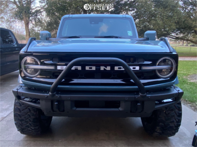 2022 Ford Bronco with 20x10 -25 Grid Gd05 and 305/55R20 Mickey Thompson ...