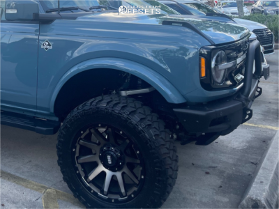 2022 Ford Bronco with 20x10 -25 Grid Gd05 and 305/55R20 Mickey Thompson ...