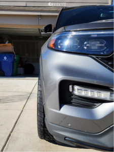 2021 Ford Explorer with 22x10.5 30 Velgen Vf10 and 305/40R22 Toyo Tires ...