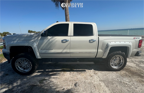 2014 Chevrolet Silverado 1500 with 22x12 -44 Hostile Forged Jigsaw and 35/12.5R22 Nitto Trail ...