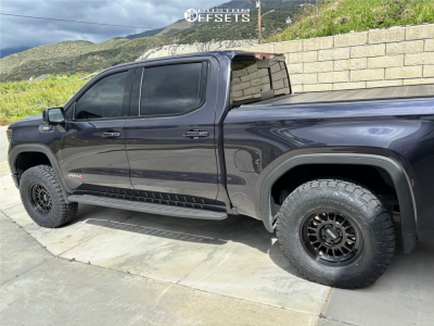 2022 GMC Sierra 1500 with 17x8.5 0 Method Mr318 and 315/70R17 Toyo ...