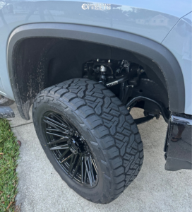 2024 Chevrolet Silverado 2500 HD with 22x10 -19 Gear Off-Road 770B and ...