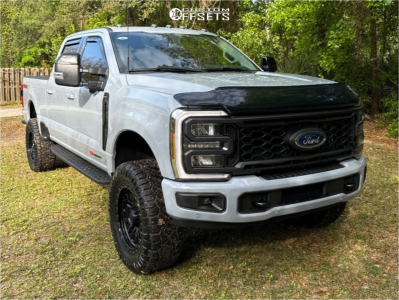 2024 Ford F-250 Super Duty with 20x9 1 Fuel Rincon and 35/12.5R20 Nitto ...
