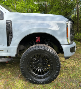 2024 Ford F-250 Super Duty with 20x9 1 Fuel Rincon and 35/12.5R20 Nitto ...