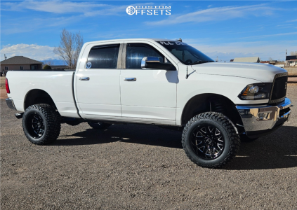 2017 Ram 2500 with 20x12 -44 Hostile H126 and 35/12.5R20 BFGoodrich Mud ...