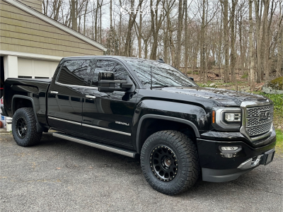 2016 GMC Sierra 1500 with 17x8.5 0 Method MR305 and 33/12.5R17 Nitto ...
