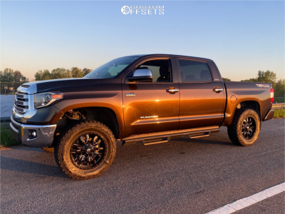 2020 Toyota Tundra with 20x10 -18 Fuel Sledge D595 and 35/12.5R20 Toyo ...
