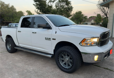 2015 Ram 1500 Wheel Offset Aggressive > 1" Outside Fender Leveling Kit ...