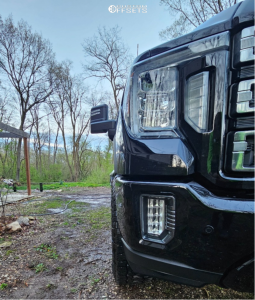 2020 GMC Sierra 2500 HD with 18x9 18 Method Mr305 and 285/75R18 Falken ...