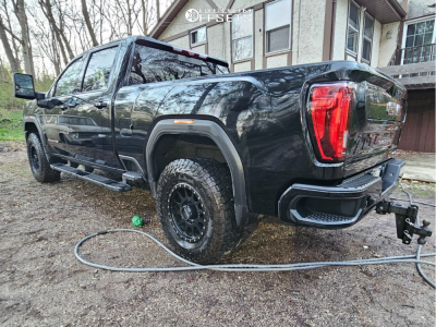 2020 GMC Sierra 2500 HD with 18x9 18 Method Mr305 and 285/75R18 Falken ...