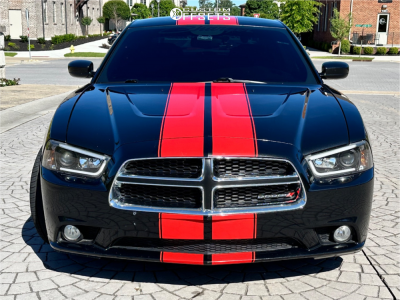 2014 Dodge Charger with 20x8.5 40 Petrol P2c and 255/45R20 Westlake ...
