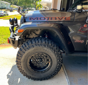 2020 Jeep Gladiator with 17x10 -25 Vision Tactical and 37/12.5R17 ...