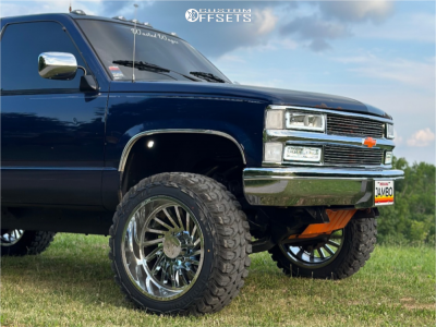 1989 Chevrolet K2500 with 22x12 -51 ARKON OFF-ROAD Caesar and 35/12 ...