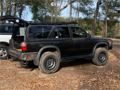 1997 Toyota 4Runner with 17x9 -12 XD Xd128 and 285/70R17 Kenda Klever ...