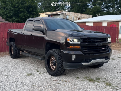 2018 Chevrolet Silverado 1500 with 20x10 -18 Fuel Arc and 33/12.5R20 ...