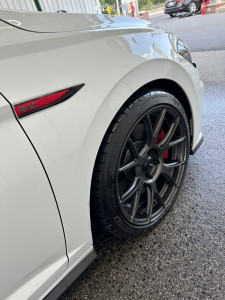 2019 Volkswagen Jetta with 18x8.5 43 Konig Ampliform and 245/35R18 ...