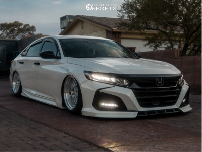 2020 Honda Accord with 19x9.5 35 ESR Sr01 and 235/40R19 Toyo Tires ...