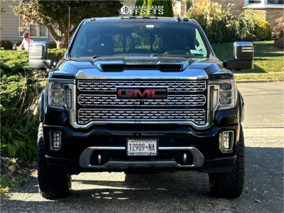 2021 GMC Sierra 2500 HD with 20x10 -18 Method MR305 and 35/12.5R20 ...
