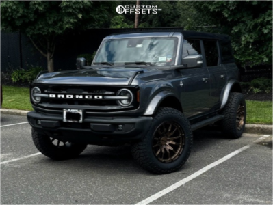2022 Ford Bronco with 20x10 -24 Anthem Off-Road Talon and 35/11.5R20 ...