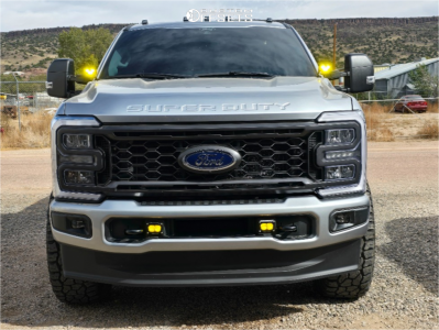 2024 Ford F-350 Super Duty with 18x9 12 Method Mr323 and 37/13.5R18 ...