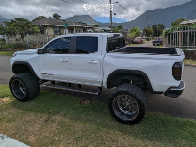 2023 GMC Canyon with 22x14 -76 American Force Monarch Ss and 35/15.5R22 ...