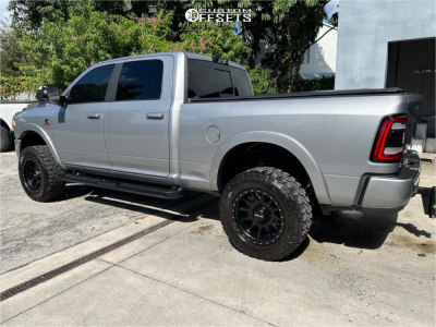 2022 Ram 2500 with 20x10 -24 Method NV and 35/12.5R20 Fierce Attitude ...