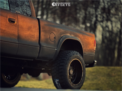 2001 Dodge Dakota with 20x12 -44 Anthem Off-Road Avenger and 35/12.5R20 ...