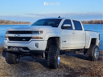 2018 Chevrolet Silverado 1500 with 22x14 -76 Hostile Alpha and 35/13.5R22 Fury Offroad Country ...