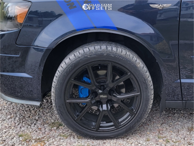 2008 Chrysler Town with 18x8 40 Voxx Replicas Track Hawk and 245/45R18 ...