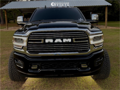 2024 Ram 2500 with 22x14 -76 ARKON FORGED Miami and 33/14.5R22 Venom Power Terra Hunter R/t Plus ...
