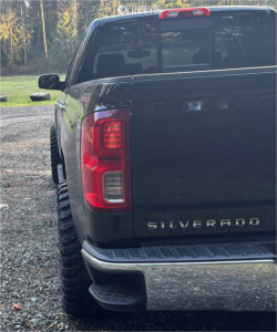 2017 Chevrolet Silverado 1500 with 20x10 -25 Xtreme Nx-14 and 33/12 ...