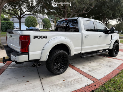 2022 Ford F-250 Super Duty with 22x10 -19 Gear Off-Road 770b and 285 ...