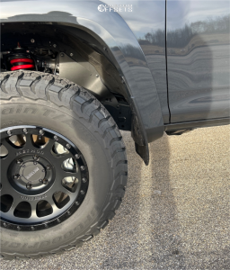 2024 Toyota 4Runner with 17x8.5 0 Method MR305 and 285/70R17 BFGoodrich ...