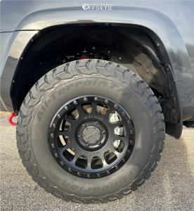 2024 Toyota 4Runner with 17x8.5 0 Method MR305 and 285/70R17 BFGoodrich ...