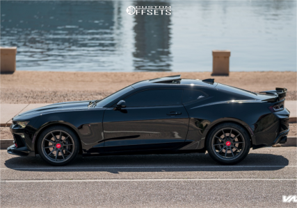 2019 Chevrolet Camaro with 20x10 25 Variant Argon and 285/30R20 ...