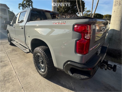 2025 Chevrolet Silverado 1500 with 18x9 0 Vision Nemesis and 275/65R18 ...