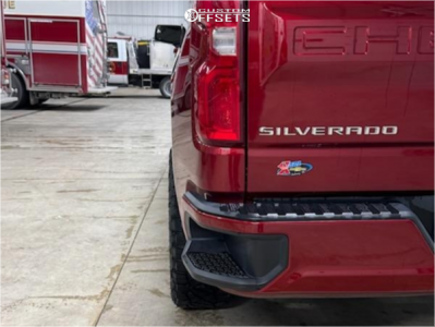 2024 Chevrolet Silverado 1500 with 20x9 0 XD Xd829 and 275/60R20 Nitto ...