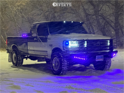 1996 Ford F-250 Wheel Offset Aggressive > 1" Outside Fender Stock ...