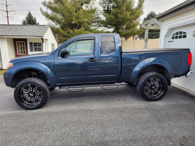 2019 Nissan Frontier with 22x10 -18 Moto Metal Mo809 and 285/45R22 ...