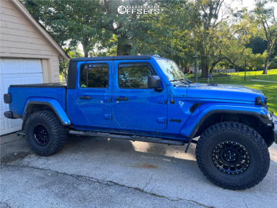 2020 Jeep Gladiator with 17x8.5 0 Method Mr305 and 37/12.5R17 Cooper ...