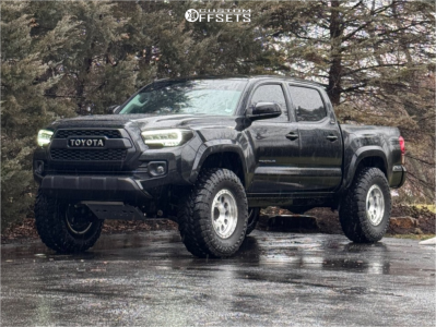 2019 Toyota Tacoma with 17x9 -12 Method Mr315 and 315/70R17 Toyo Tires ...